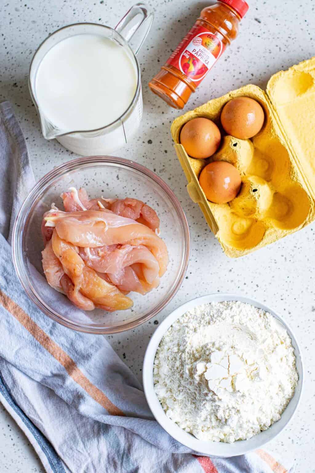 Hot Chicken Pancakes with Sriracha Maple Syrup • Pancake Recipes