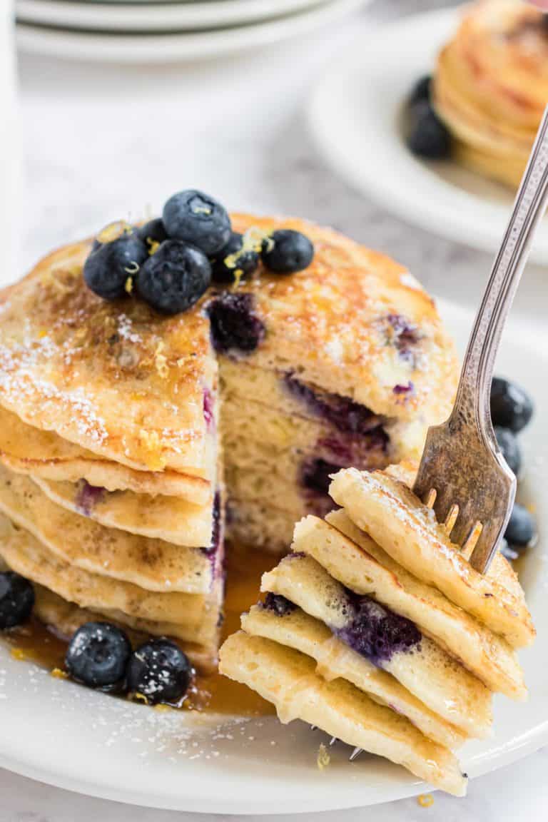 Lemon Blueberry Ricotta Pancakes • Pancake Recipes