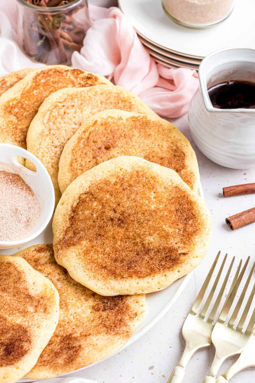 Snickerdoodle Pancakes • Pancake Recipes