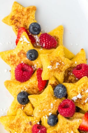 French Toast Christmas Tree • Pancake Recipes